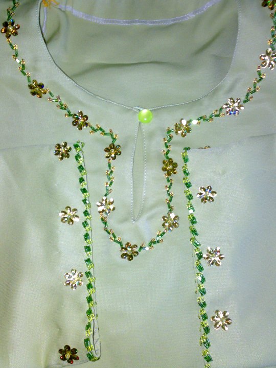 Traditional Malay Beads Style: Pelbagai Design Sulaman Manik