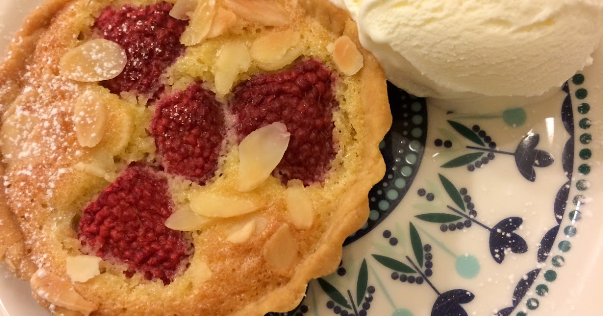 Kitchen Delights: Individual Raspberry Frangipane Tarts Recipe