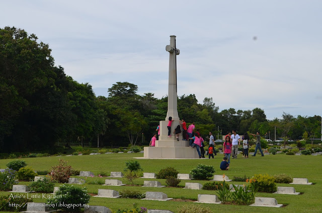 World War II Memorial ( Tugu Peringatan Perang Dunia II) di Labuan ...