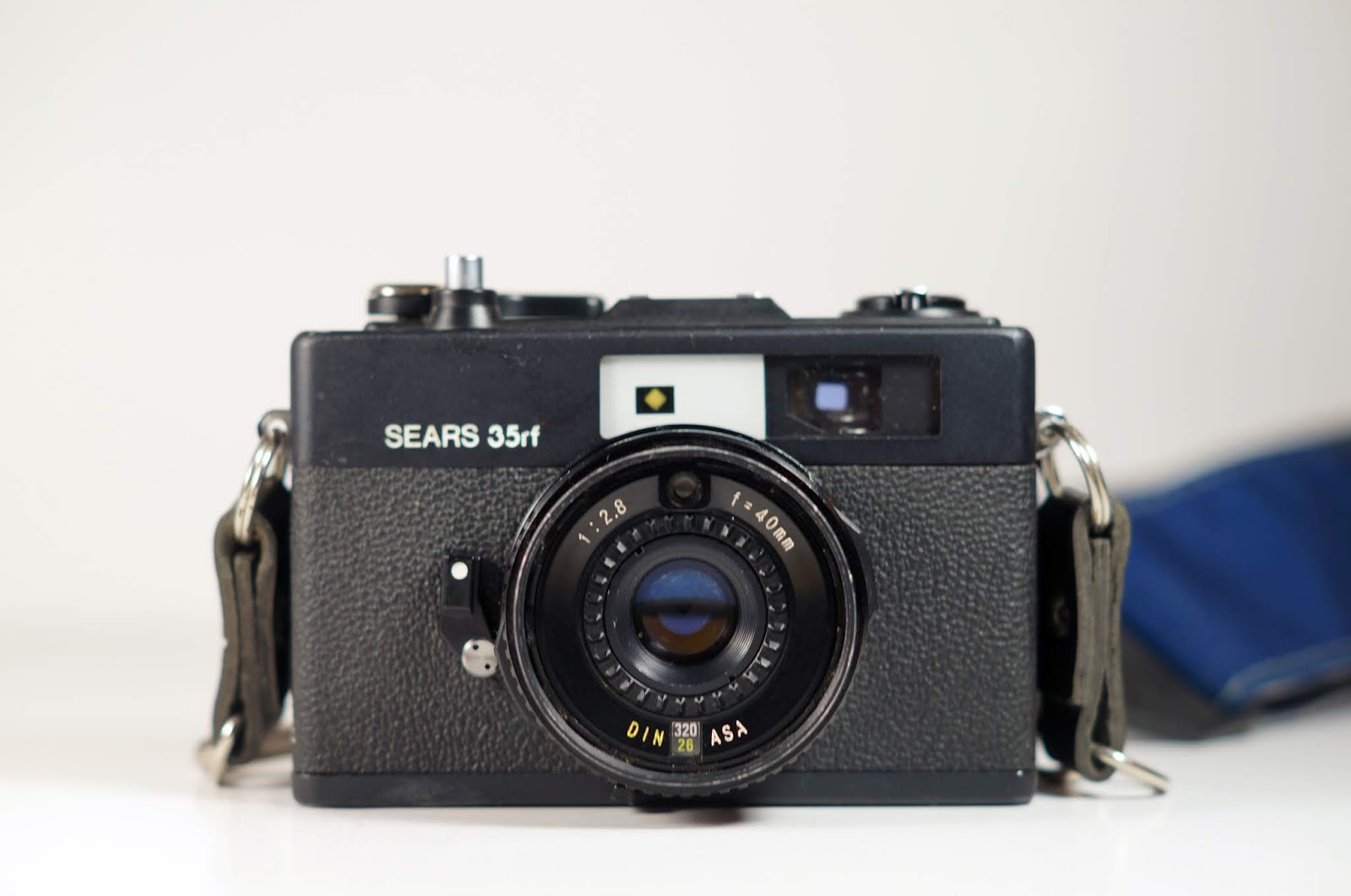 Sears 35rf 35mm Range Finder Film Camera 40mm Lens f/2.8 (Ricoh 500 G)