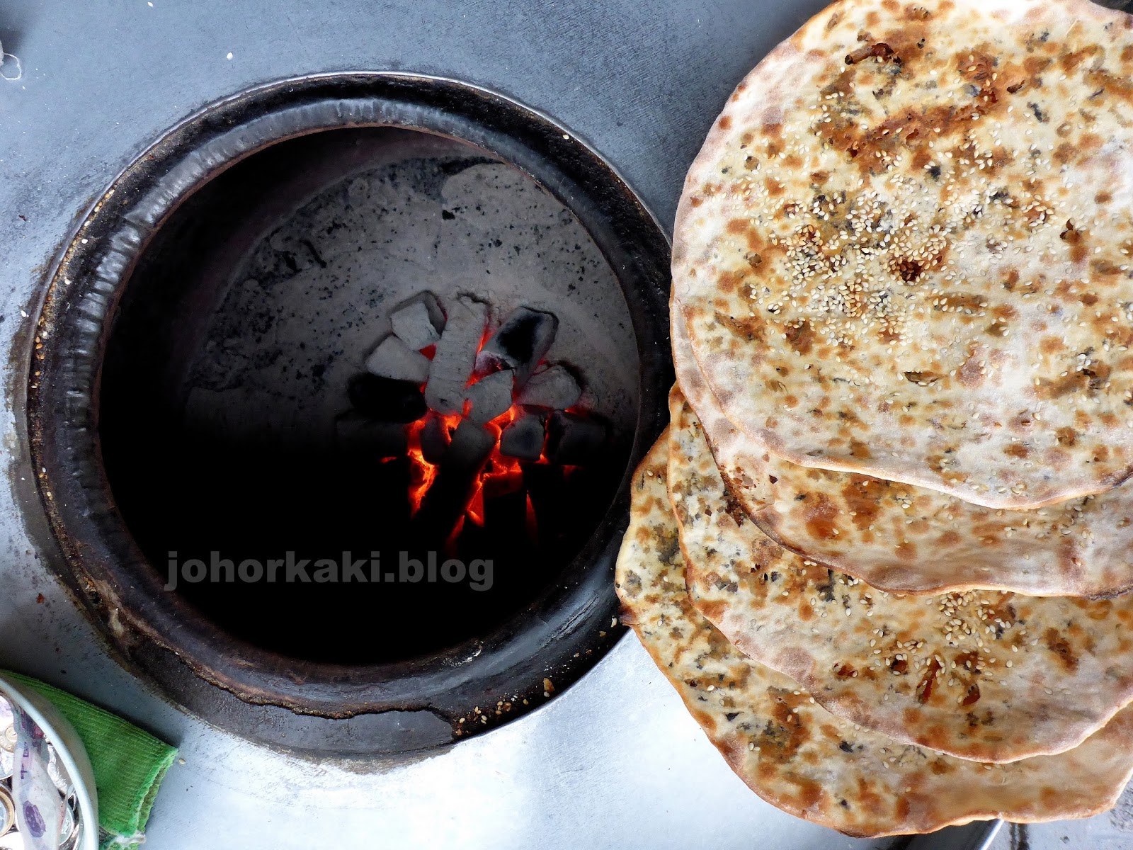 Parents-in-Law Biscuit. Famous Shanghai Street Food - My Favourite ...