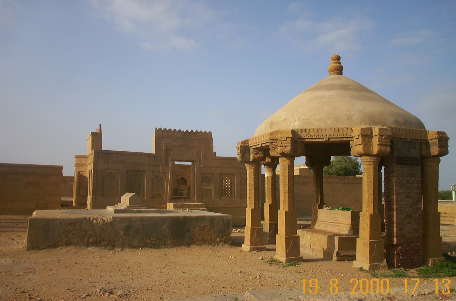 vitalmakkah: (PICS Makli Thatta Sindh Pakistan)