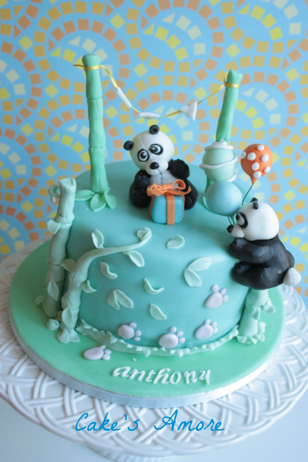 Cake's Amore... and more: Pa-pa-panda cake!!!!!