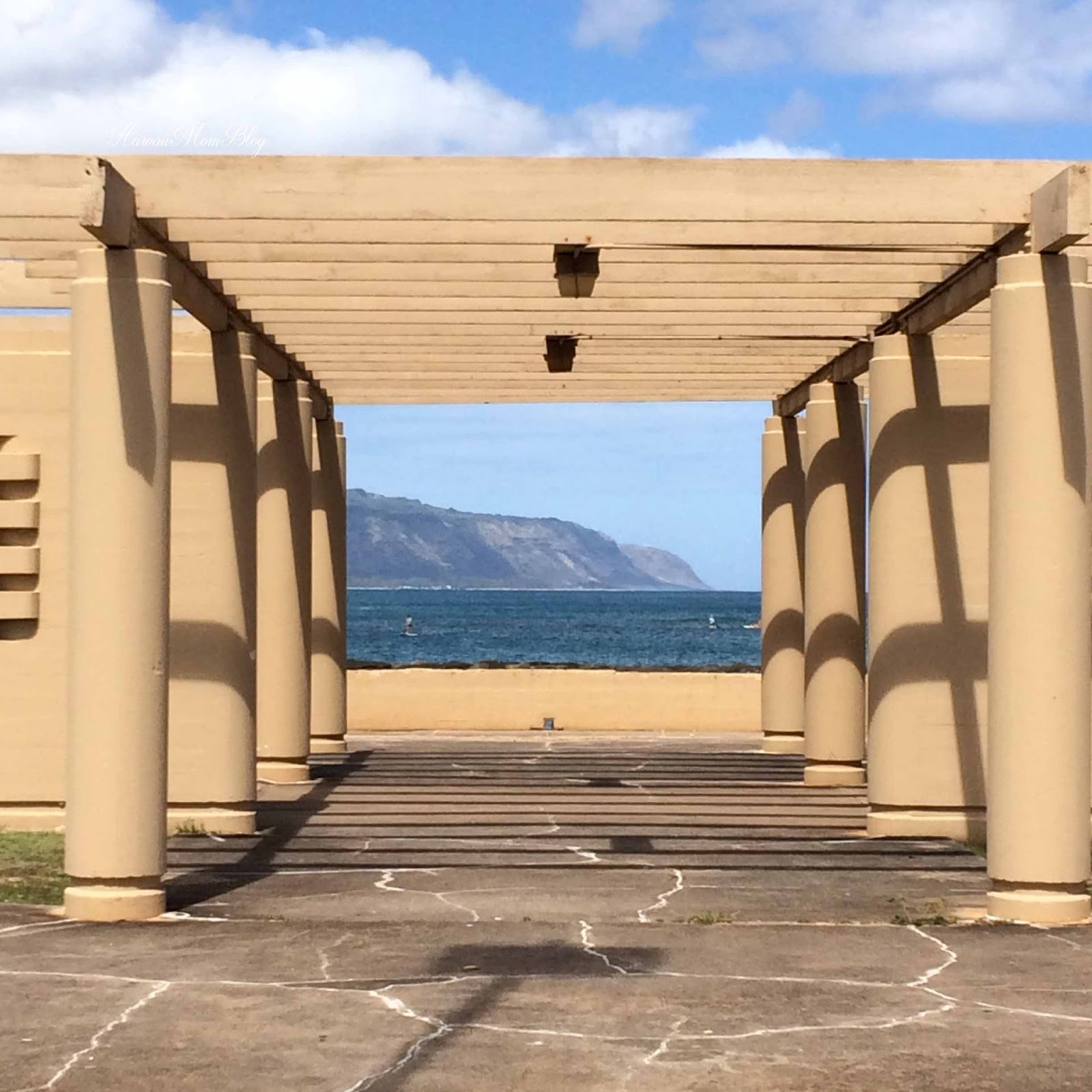 Hawaii Mom Blog: Haleiwa Beach Park