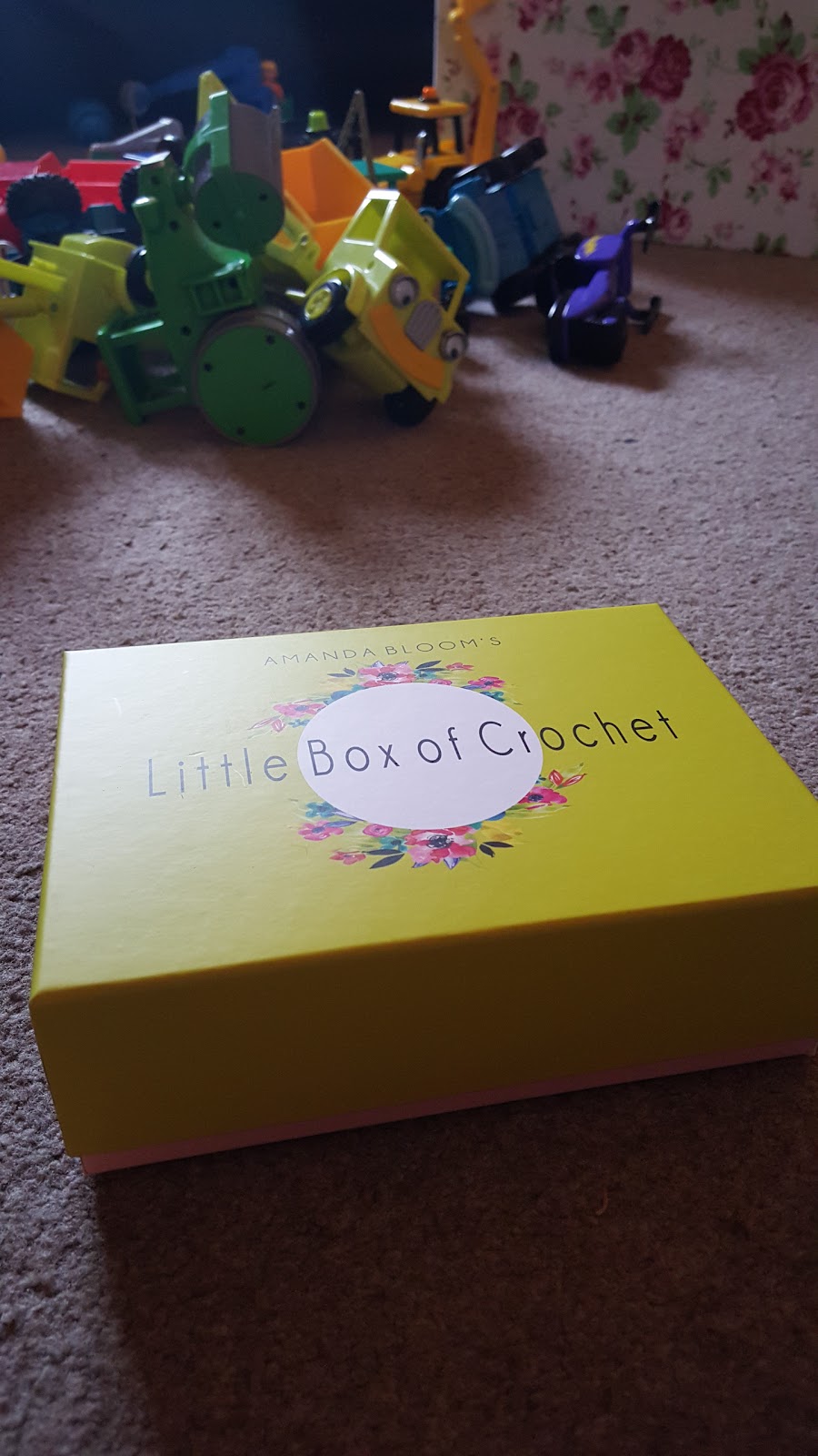 Life in my houseful of boys: Little Box of Crochet