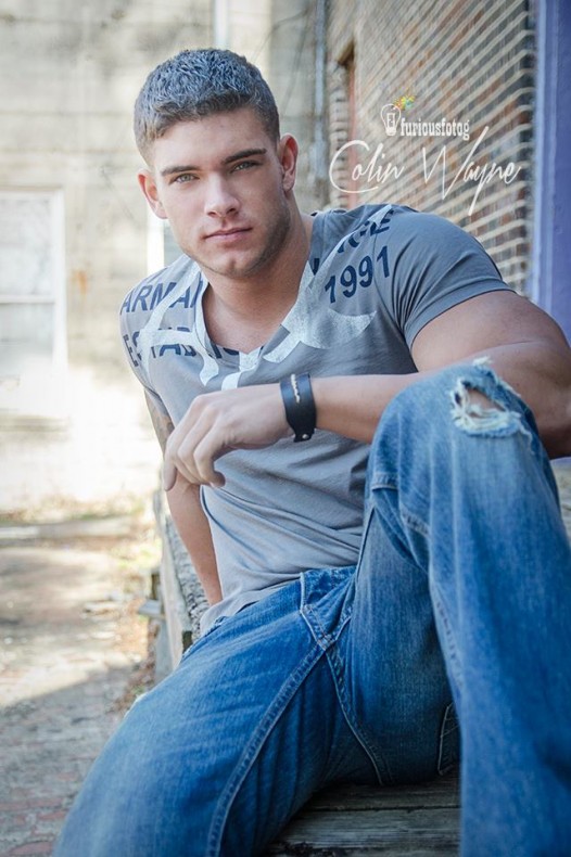 Eyecons: MODEL MONDAY: COLIN WAYNE