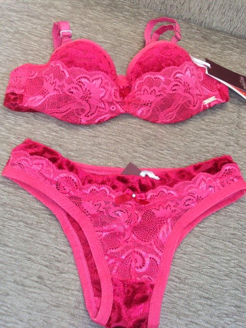 IRRESISTÍVEL MODA INTIMA