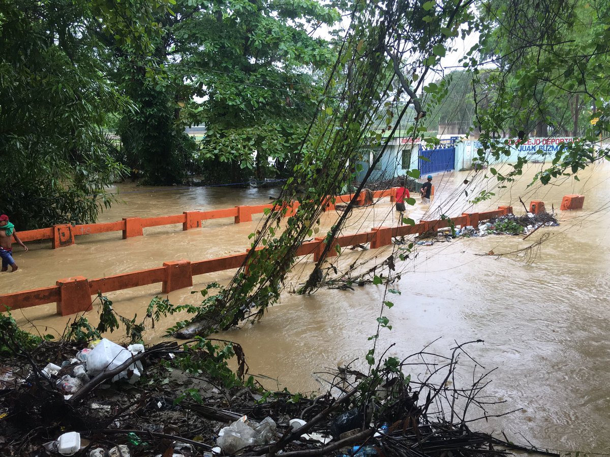 Se desborda el río Manoguayabo - ElpoderdelCibao.Com