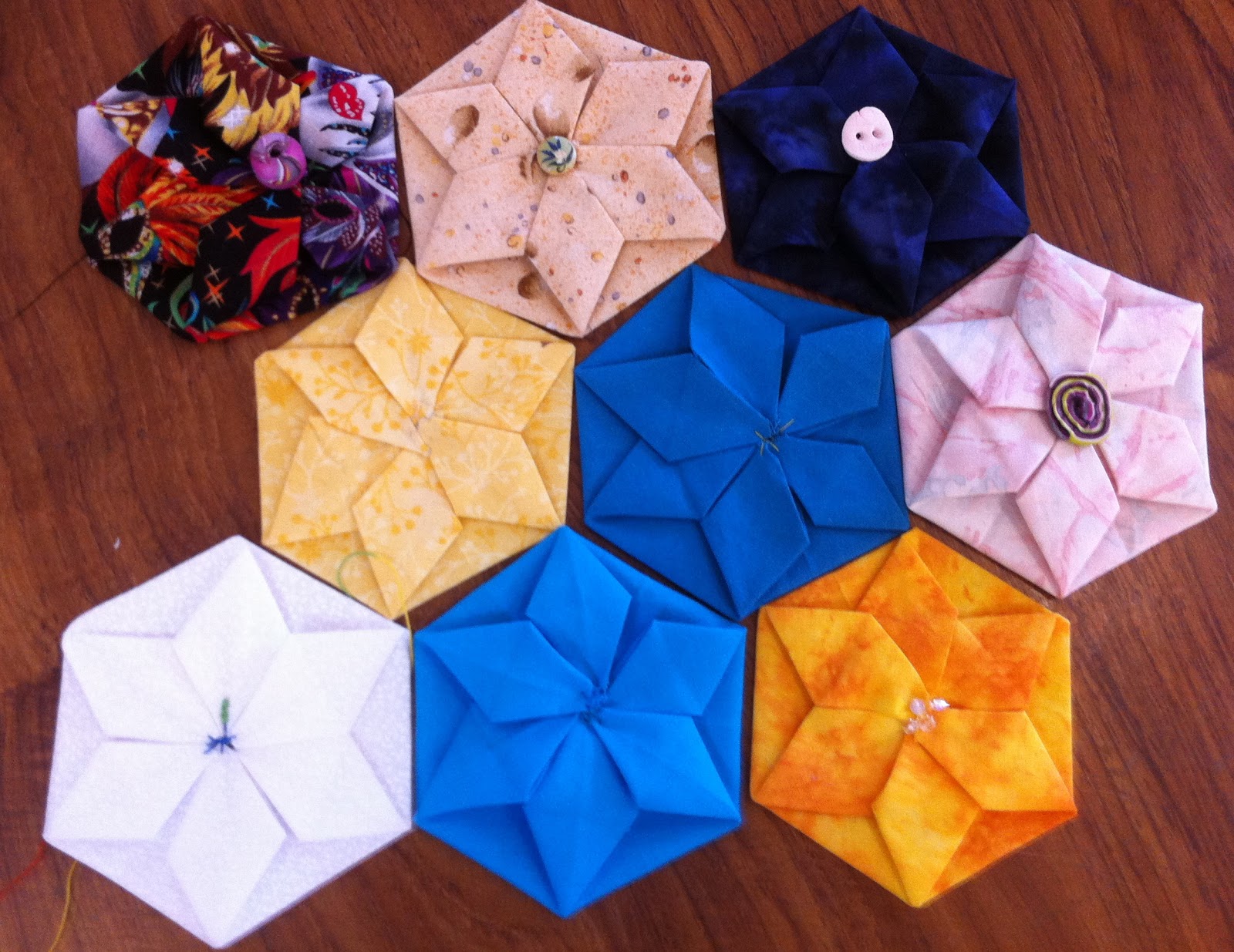 Quilters Cottage Norfolk Folded And Twisted Hexagon Flowers Quilters Cottage Norfolk Folded And Twisted Hexagon Flowers