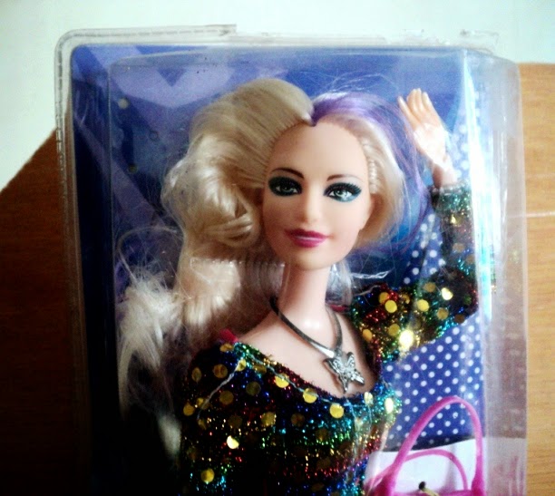 Knocked-off!: Bootleg Doll review : “Linglier” Fashion Doll, a Barbie ...