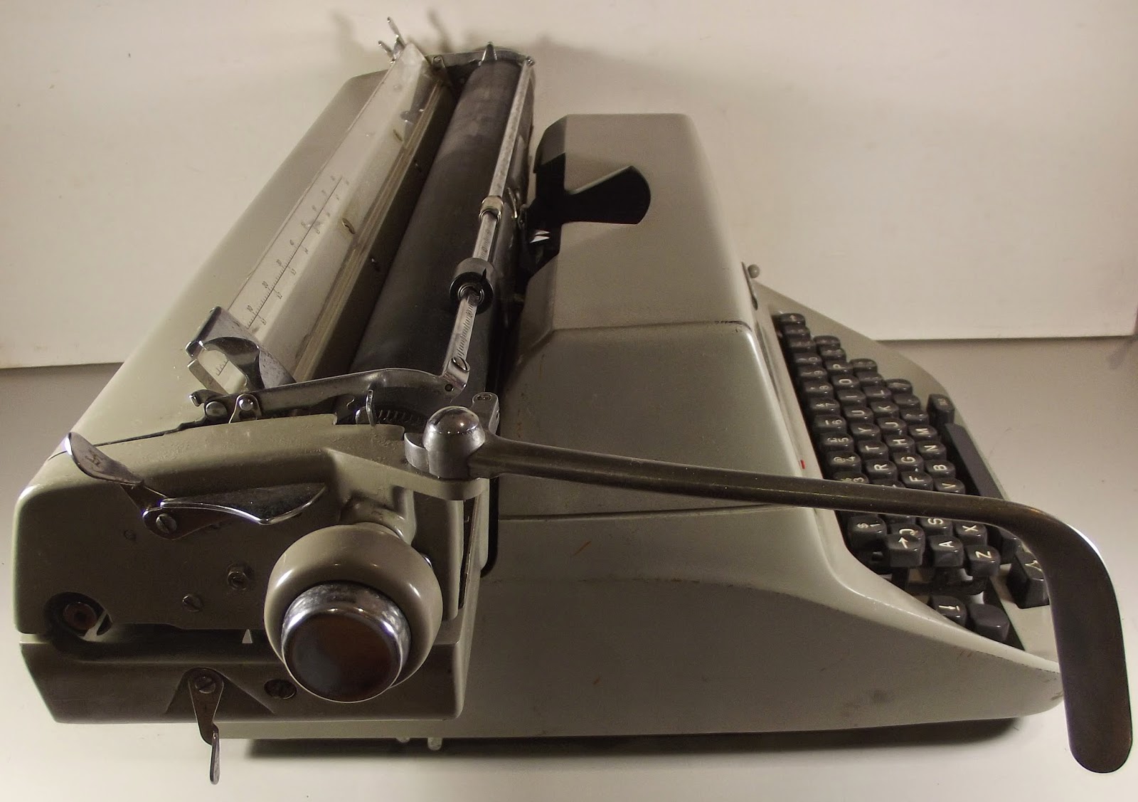 oz.Typewriter: Facit T2 Standard Typewriter