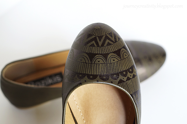 Mandala shoes - Journey into Creativity