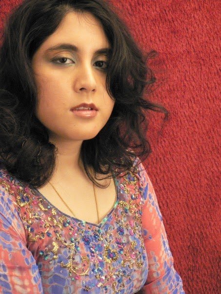 jennifer holland hot alex russo ksenia sukhinova anja rubik shakira ...