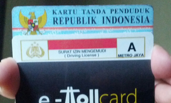 Nisura: Mencoba Tes Baca Chip e-KTP, SIM DKI dan e-Toll dengan NFC ...