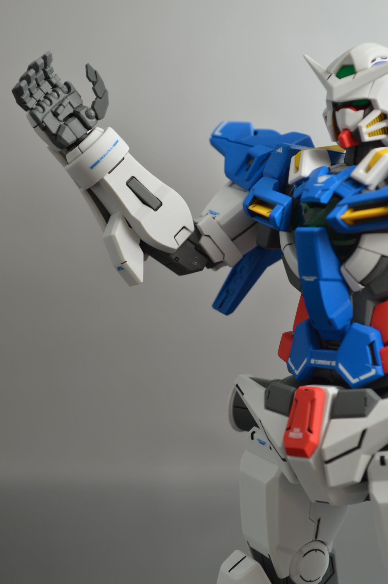 MG Exia R2