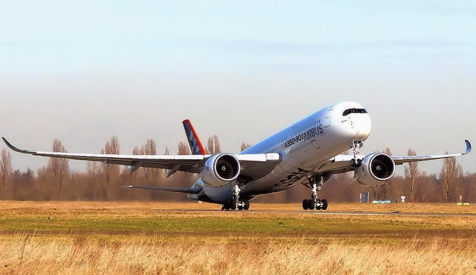 A350 XWB News: More than 1000 flight hours and 500 cycles logged by the ...