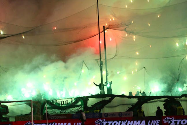 ULTRAS 1899: Chroniques Helléniques : Trois points de pénalité et deux ...