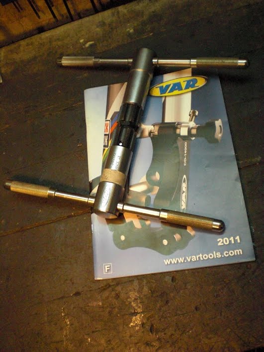 La Tête dans le Guidon: Var ou Park Tool