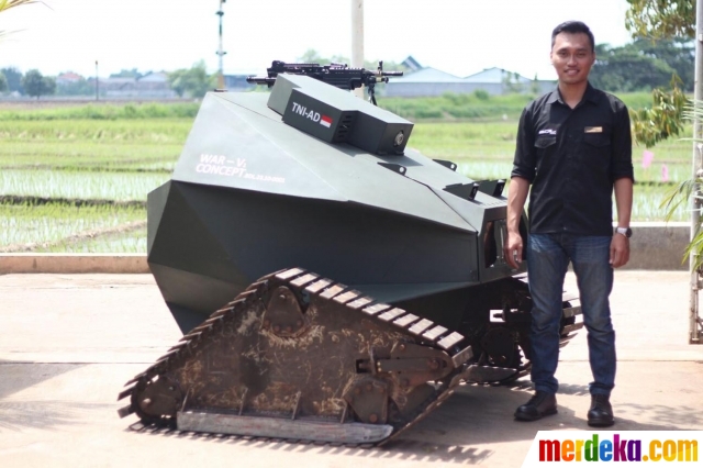 Mahasiswa Indonesia bikin robot tank untuk TNI AD ~ Indonesia Teknologi