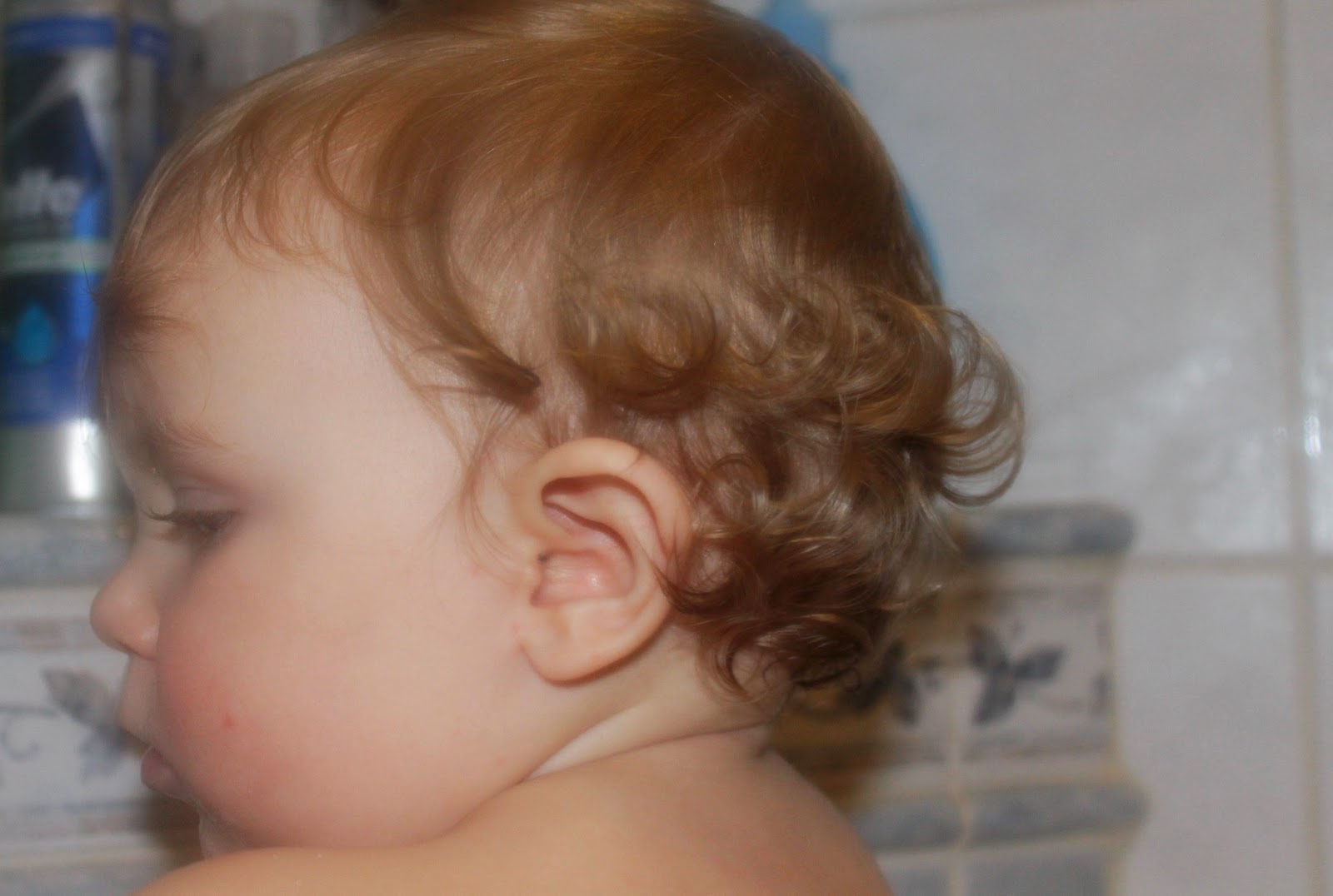 Die lästige Nachbarin: Action-Baby: 11 Monate [gib Gas!]