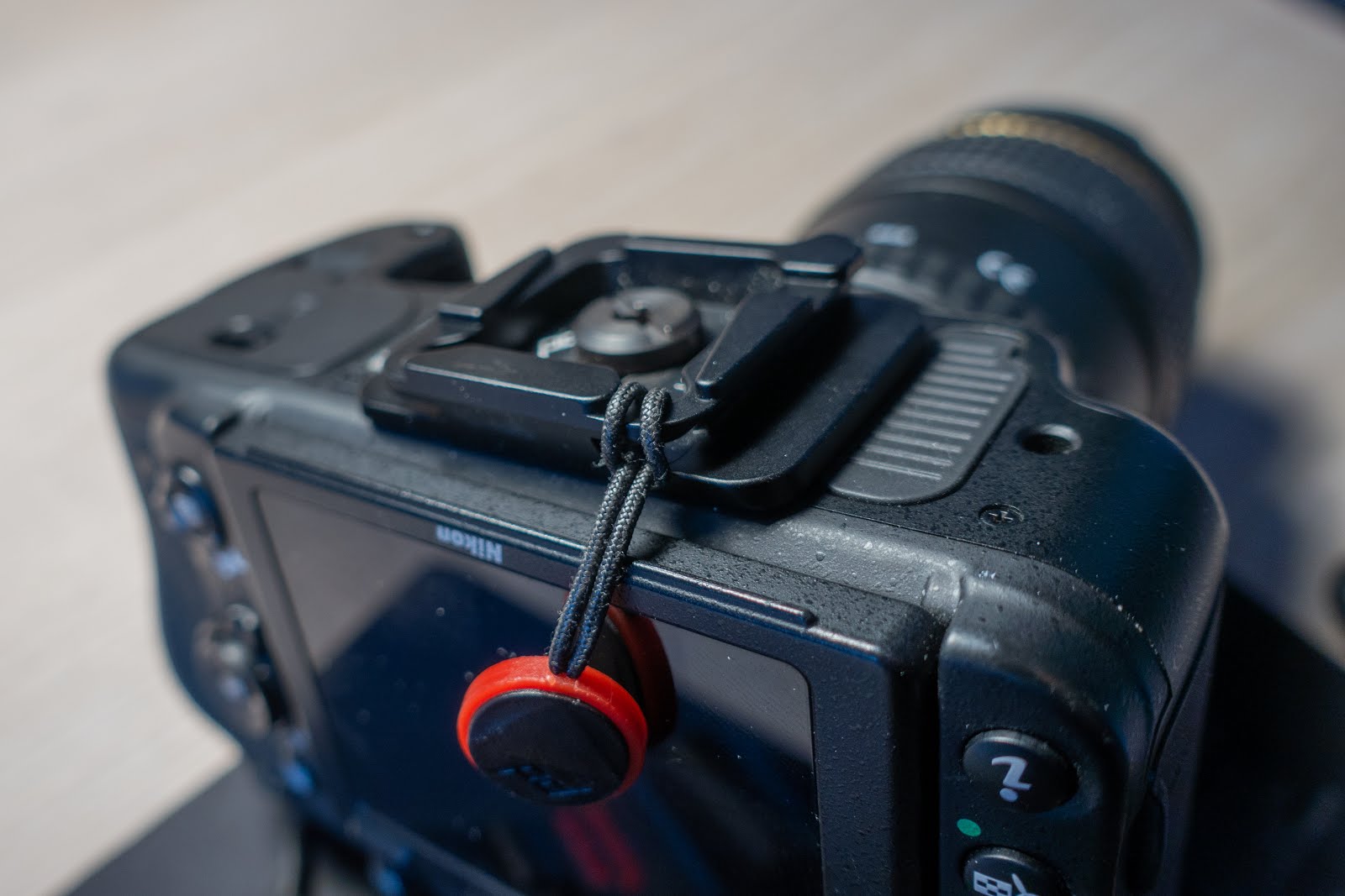 Select the right Peak Design plate for Manfrotto - frederikboving