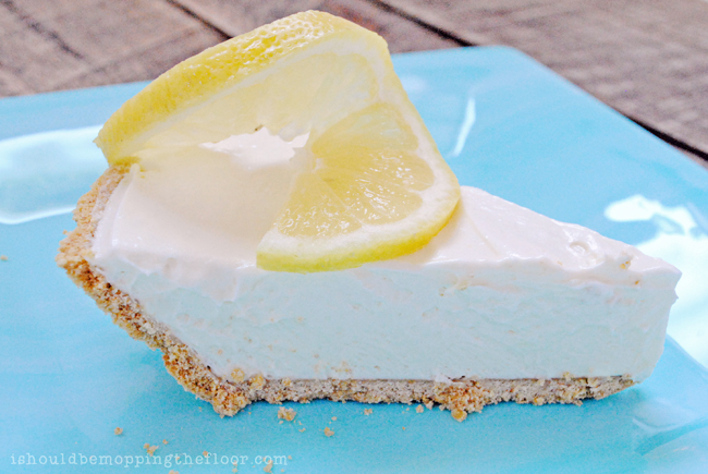 Lemonade Ice Box Pie | i should be mopping the floor