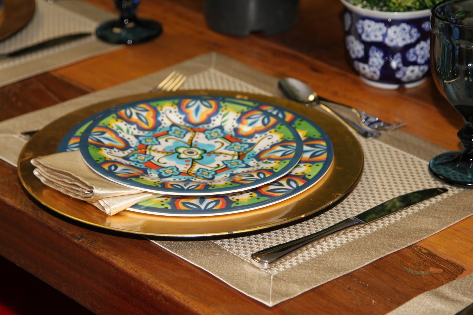 Pratos linha Arabesco