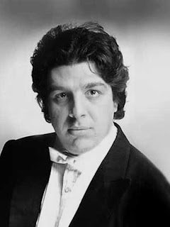 A.M . Agente Artístico, S.L .: FERNANDO ÁLVAREZ