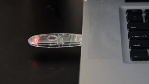 Hi-Fi-Web: How Flash Memory Works