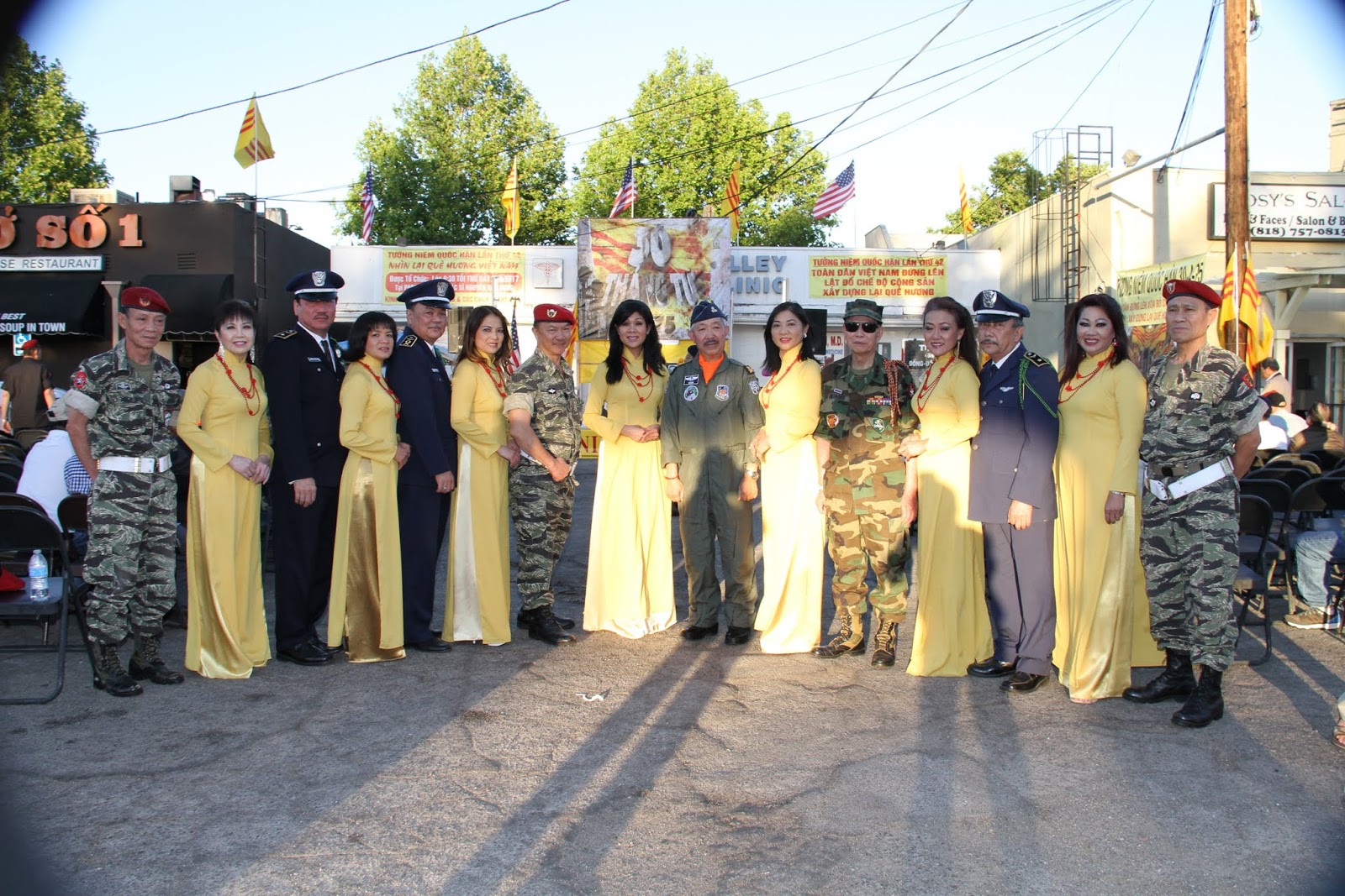 CHIM VỀ NÚI NHẠN: HÌNH ẢNH ĐÊM QUỐC HẬN TẠI SFV (Simon Luong)