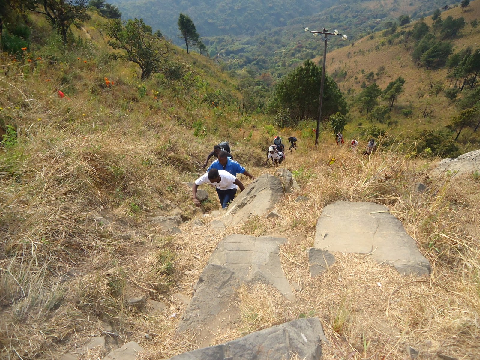 Mbeya home of tourism: MLIMA LOLEZA WAPAMBWA