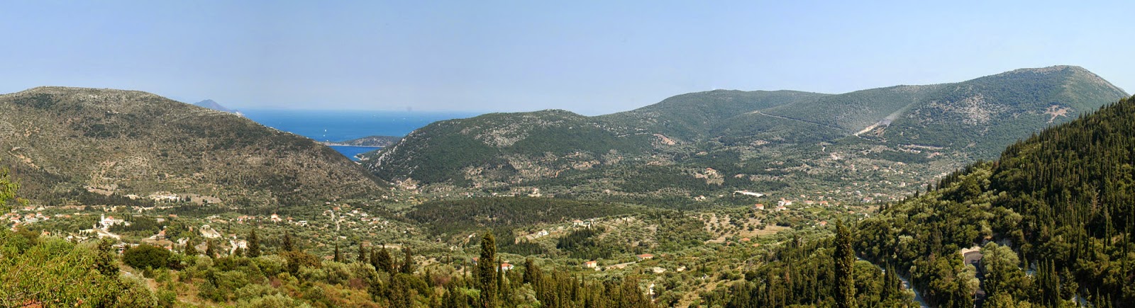 ΙΘΑΚΗ- ΣΤΟ ΠΑΛΑΤΙ ΤΟΥ ΟΔΥΣΣΕΑ ... ΕΥΧΗΝ ΟΔΥΣΣΕΙ