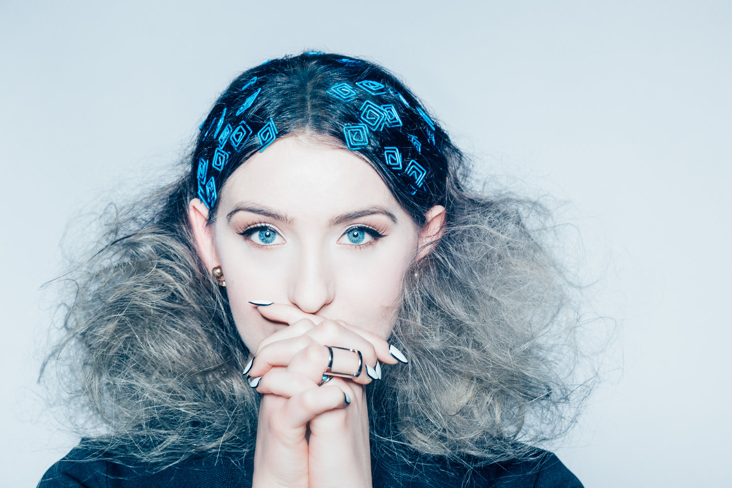 Wonky Sensitive: SVRCINA - Deeper