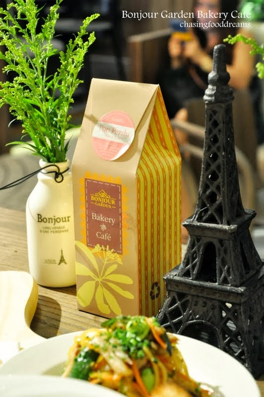 CHASING FOOD DREAMS: Bonjour Garden Bakery Café, Intermark Kuala Lumpur ...