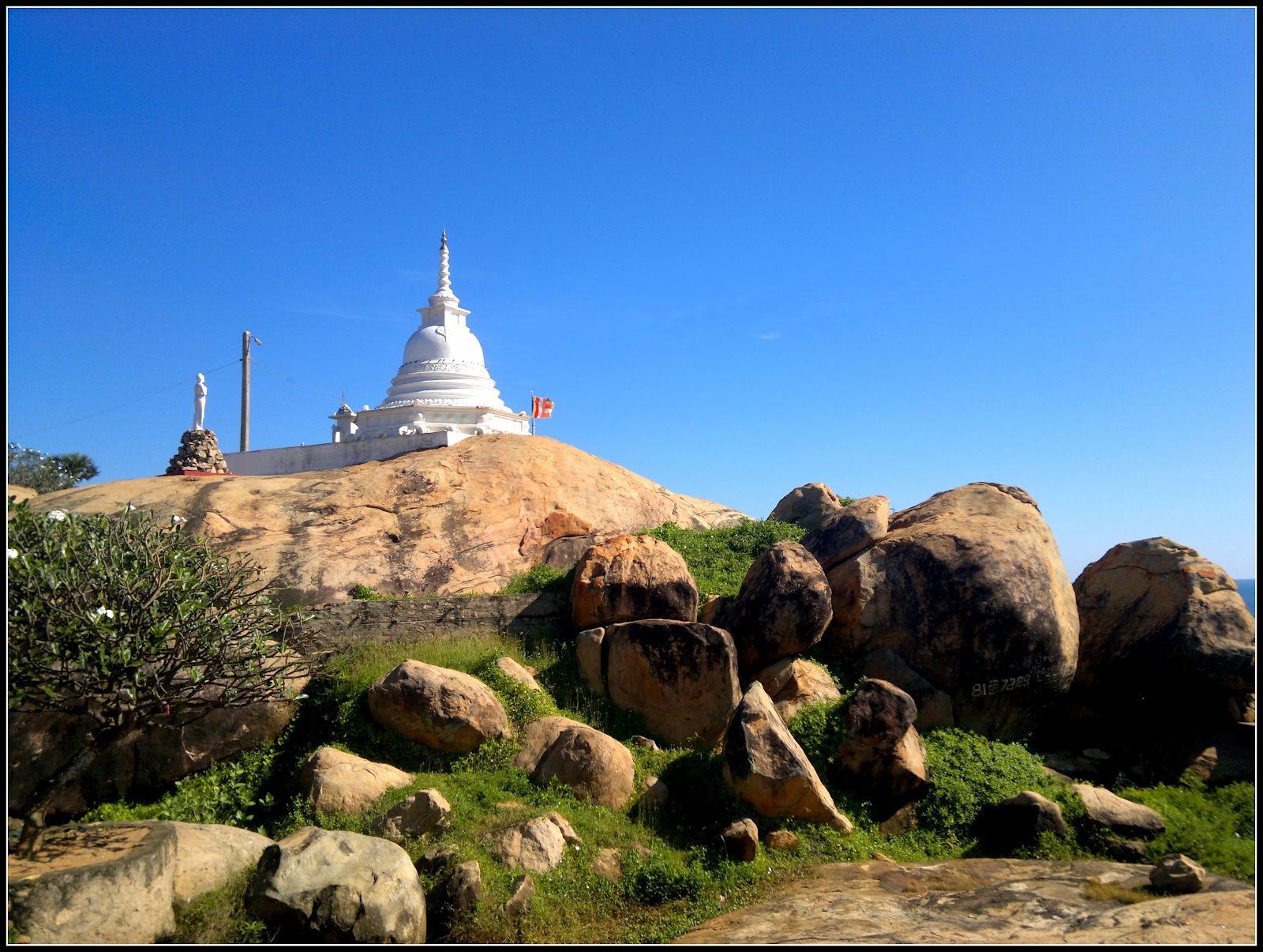 Kirinda and Kirinda Temple - KanCanDo
