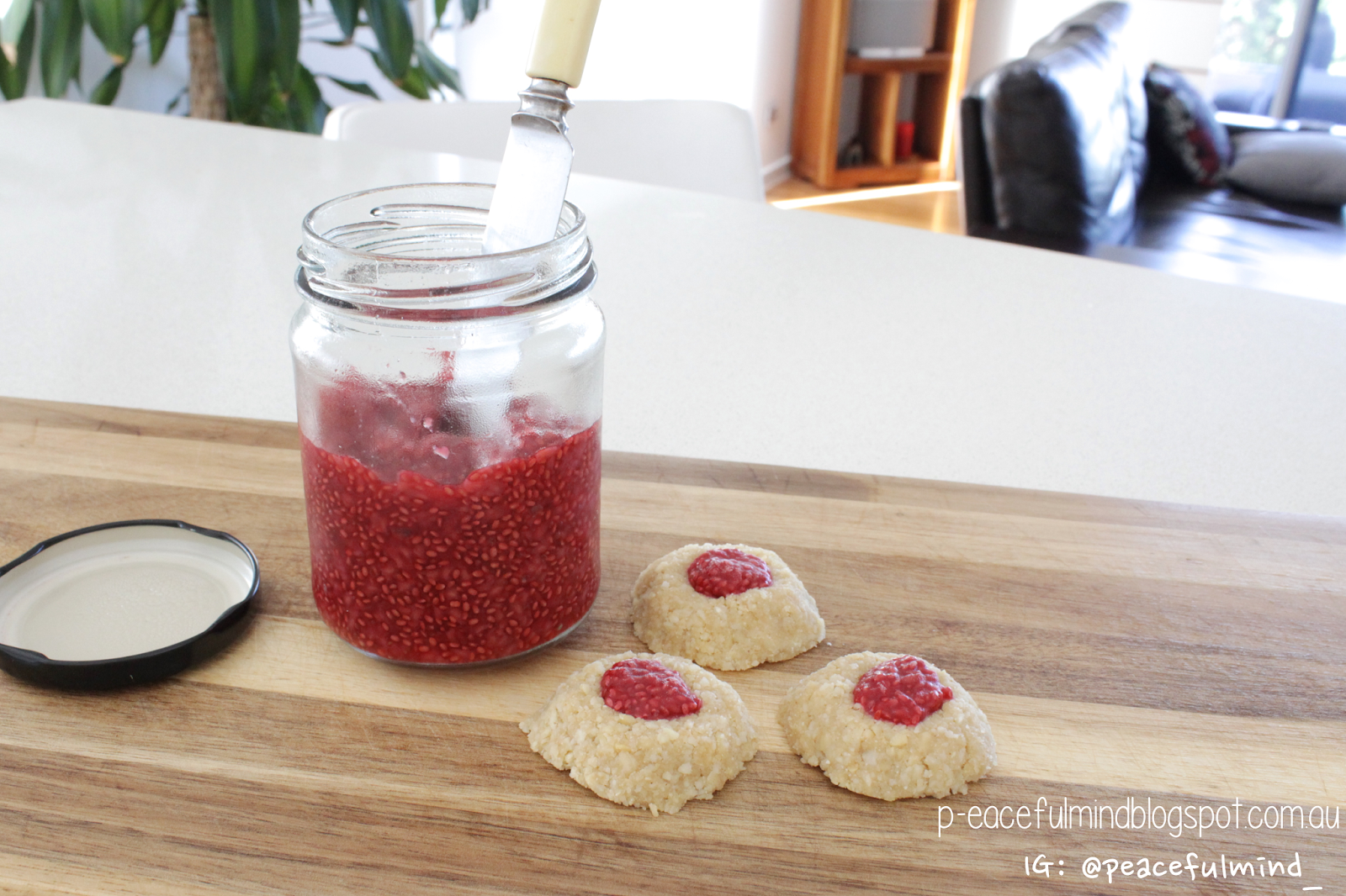 peacefulmind_: Raspberry Jam & Jam Drop Biscuits