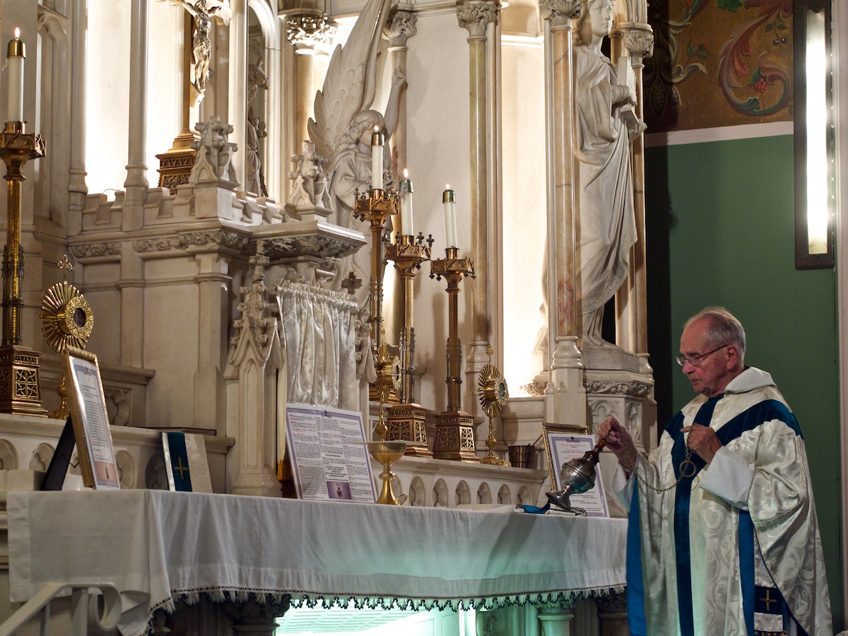 New Liturgical Movement: More from the Carmelite Rite