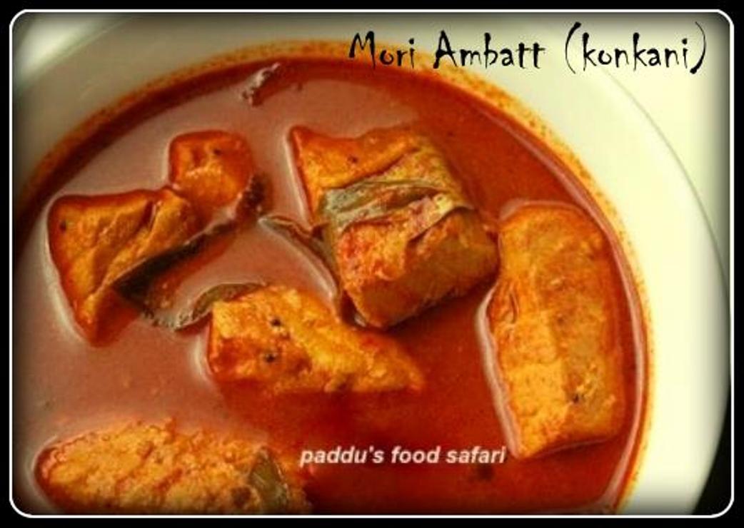 gHara javaN (Home Food): Spicy Indian Shark curry [Mori Ambat(konkani)]
