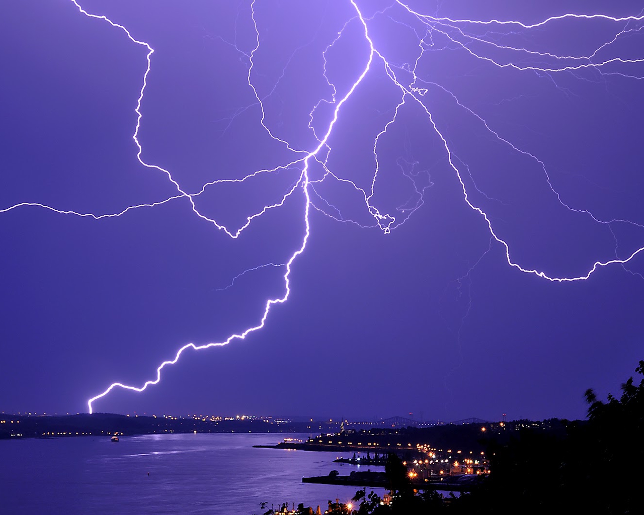 Weather News: Κυριακη βροχες και καταιγιδες-Ποιες περιοχες θα επηρεαστουν