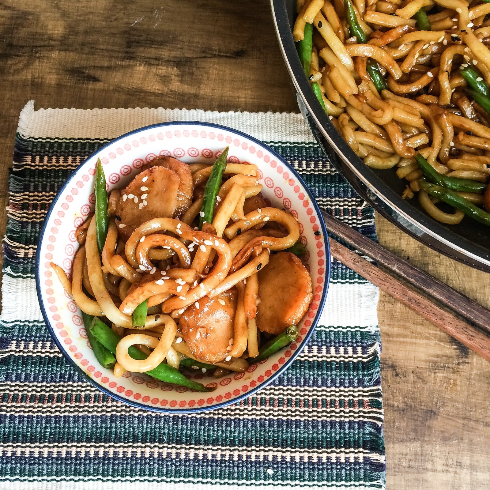 LoLo's Little Kitchen: Chilli fish balls and dirty noodle heaven: wok ...