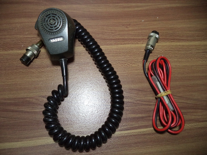 MEDAN RADIO: Yaesu FT-230R (terjual)