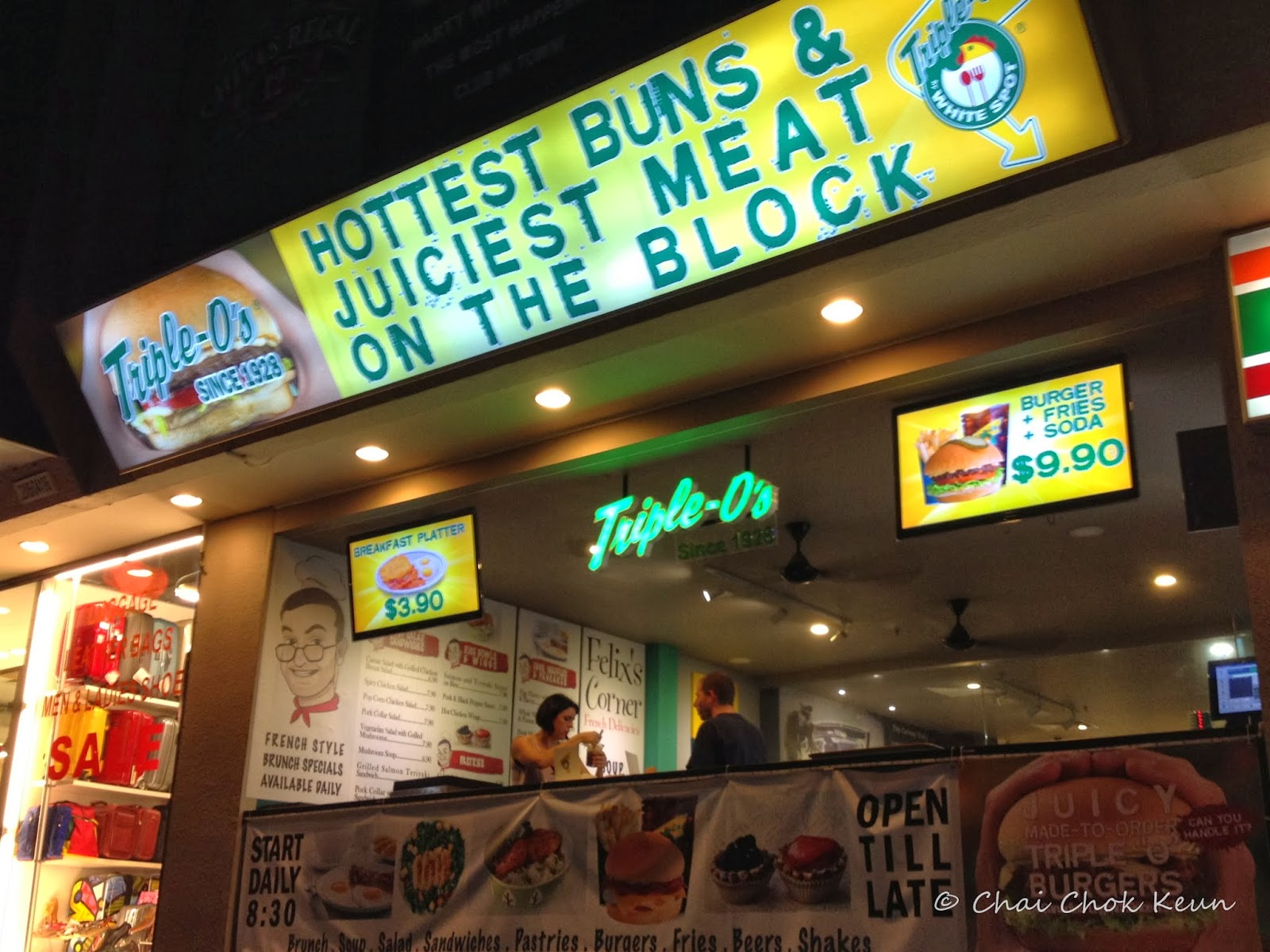Food Review: Triple-O's at Orchard Toward, Singapore
