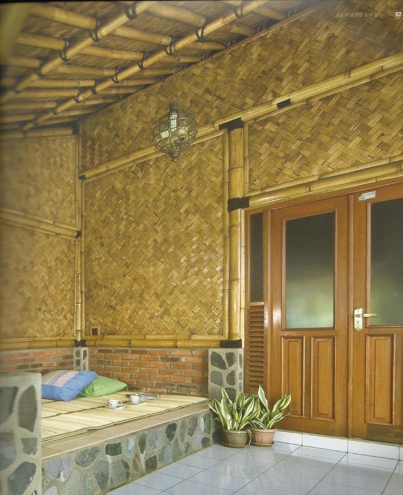PEMBEKAL RUMAH BAMBU DI MALAYSIA: INTERIOR RUMAH BAMBU