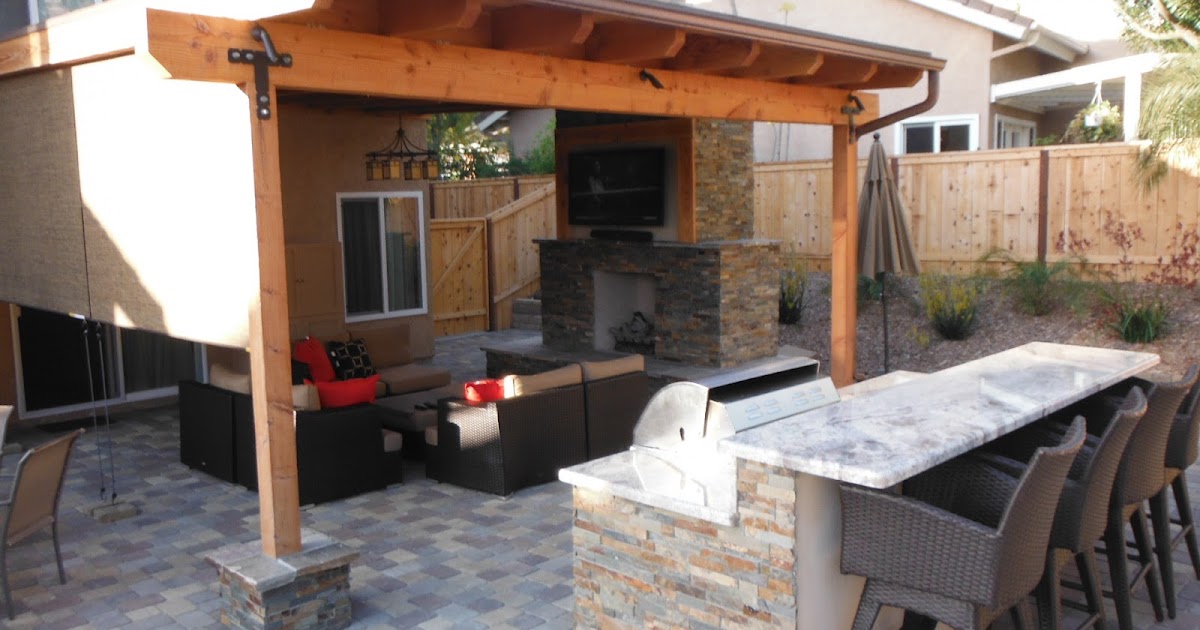 The 2 Minute Gardener: Photo - Outdoor Room with BBQ Counter