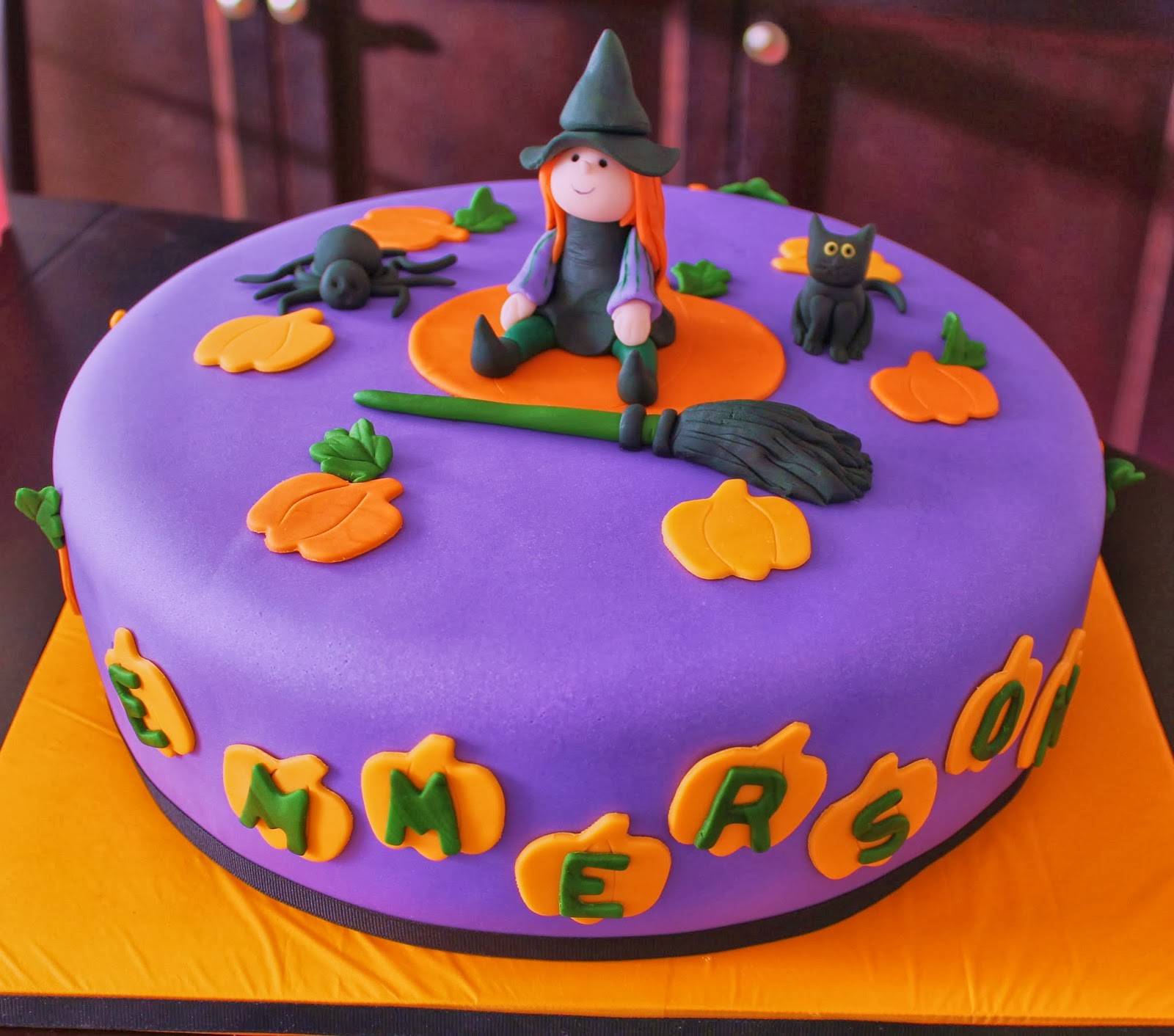 Creative Cakes by Lynn: Halloween Witch Birthday Cake