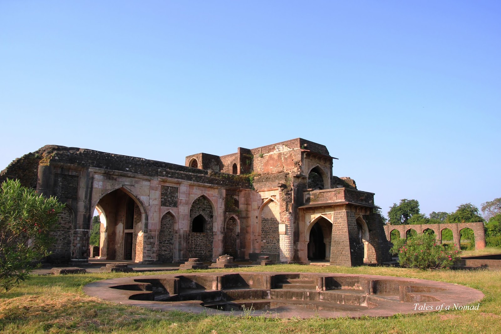 Tales Of A Nomad: Mandu: Lost in Time