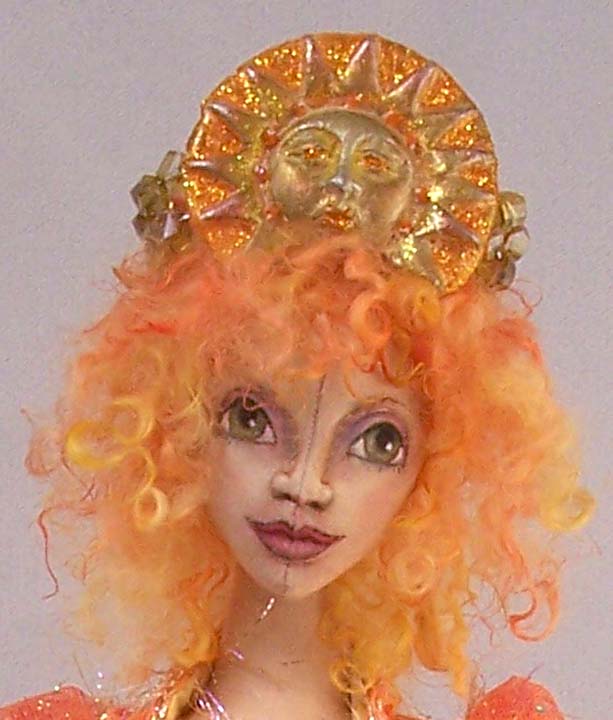 Novasblossoms Fiber Arts: The Sun Queen