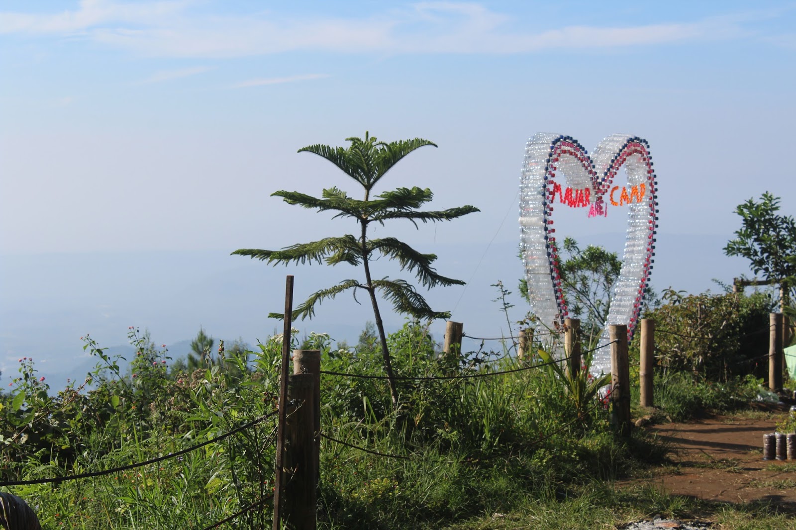 Wisata Kemping Keluarga di Base Camp Mawar Ungaran, Semarang | GaBohong