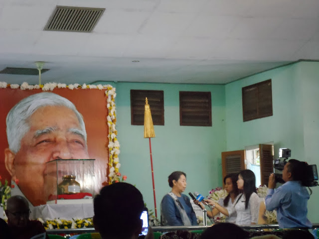 Burma Dhamma: Arrival of S.N. Goenka's Remains in Mandalay