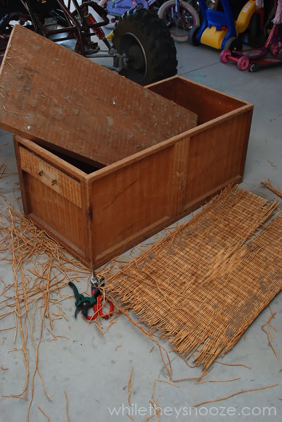 While They Snooze: Toy Box Makeover